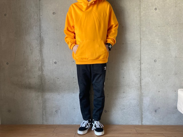 【アディダス】ベッケンバウアートラックパンツ（CW1269）のサイズ感やメンズコーデをレビュー｜ピースブログ